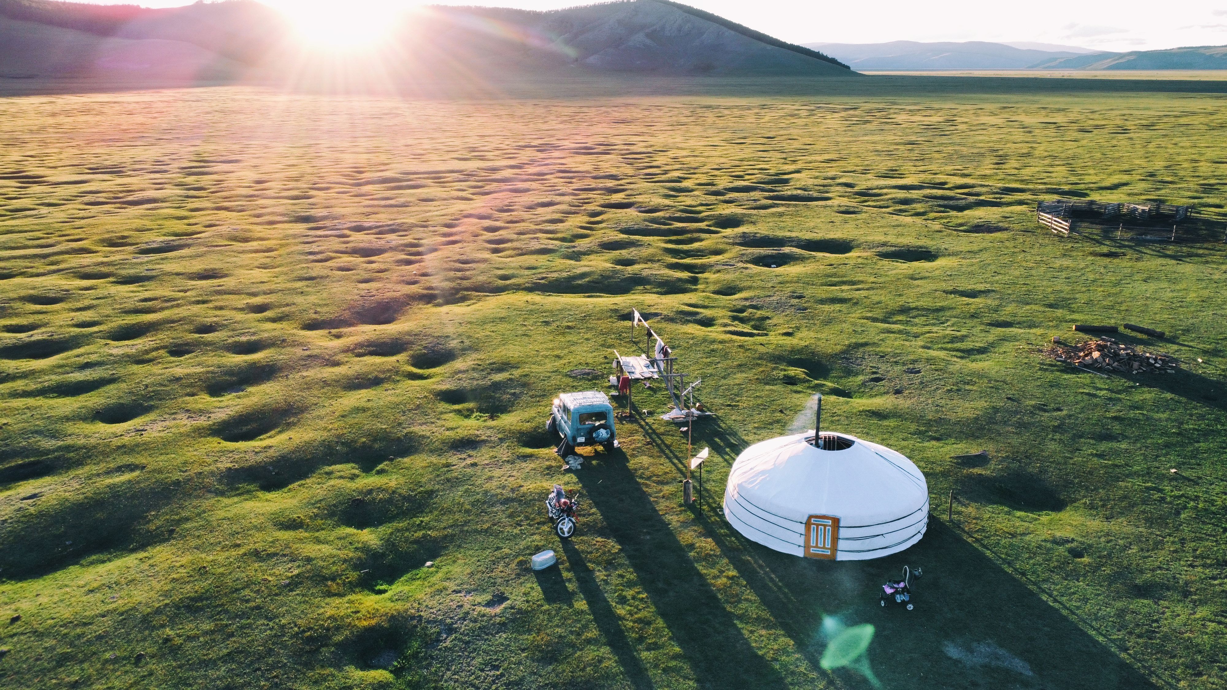 Mongolian Yurt - Escape To Mongolia