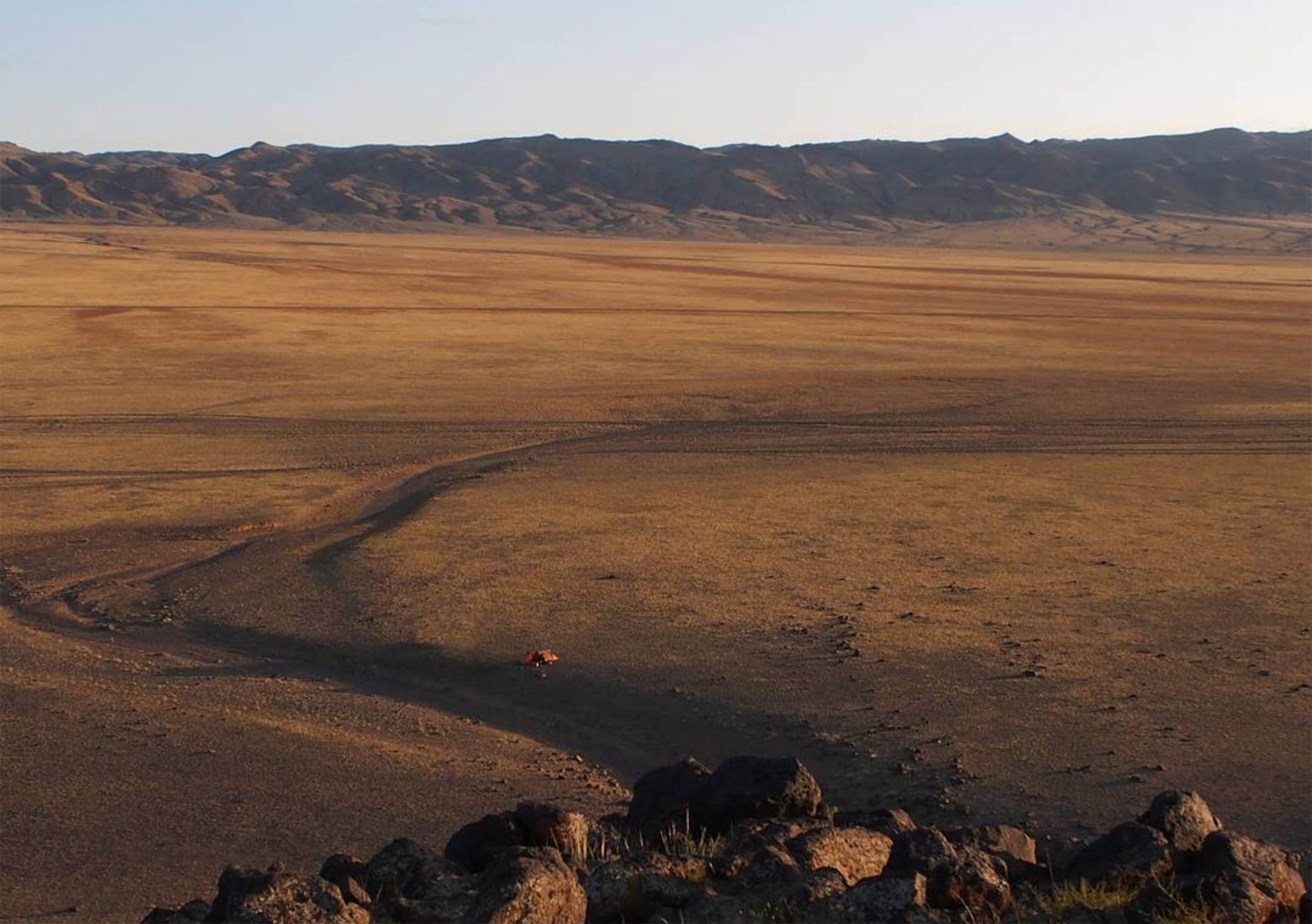 Gobi Winter Crossing - Escape To Mongolia