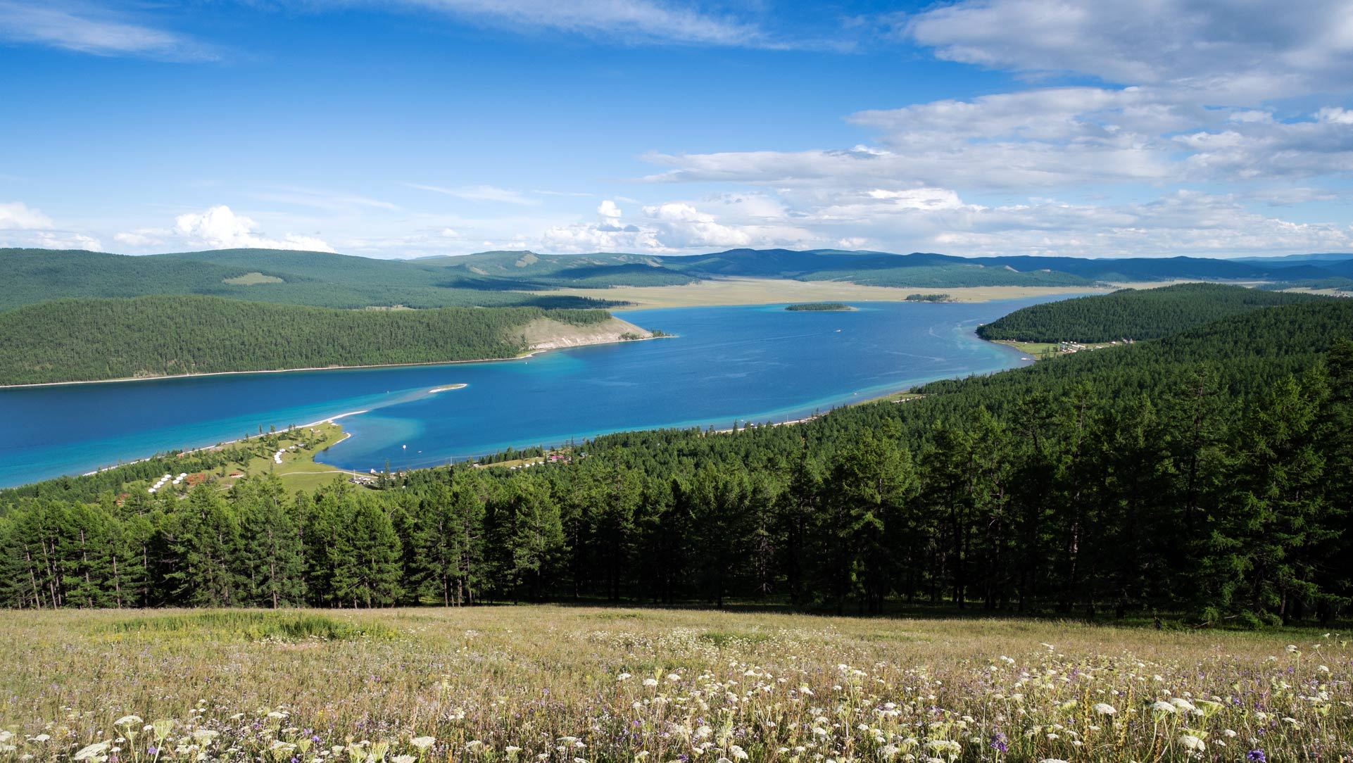 Visit Khuvsgul - Escape To Mongolia