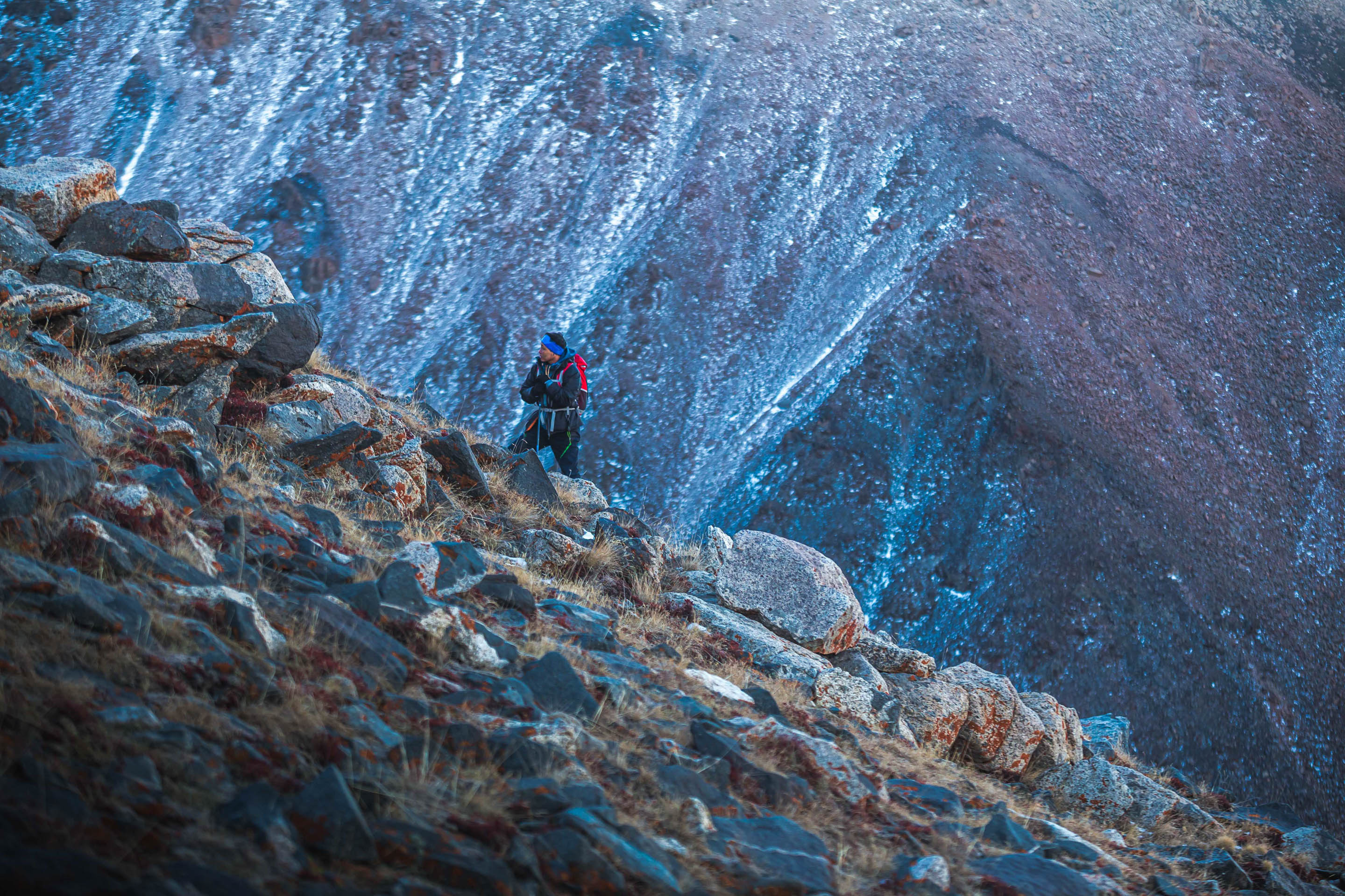 Mountaineering and Hiking Guide to Mongolia - Escape To Mongolia